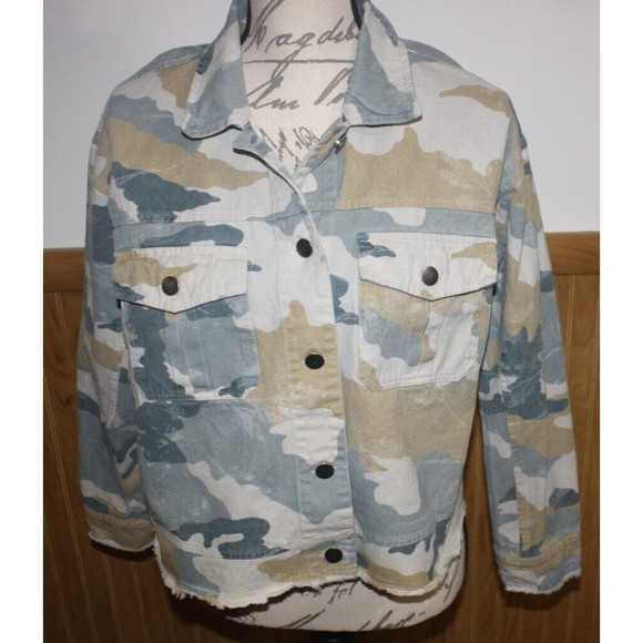 Mystree | Jackets & Coats | Mystree Camo Jacket Womens Large Green Raw ...